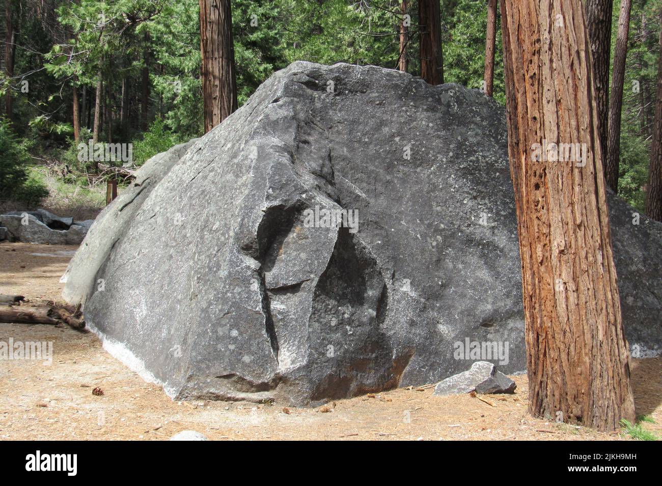 Closeup shot big stone hi-res stock photography and images - Alamy
