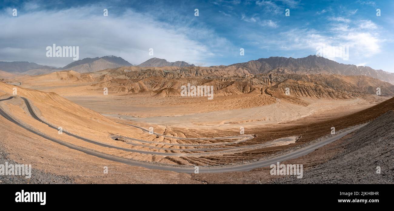 Very hot sunny day hi-res stock photography and images - Alamy