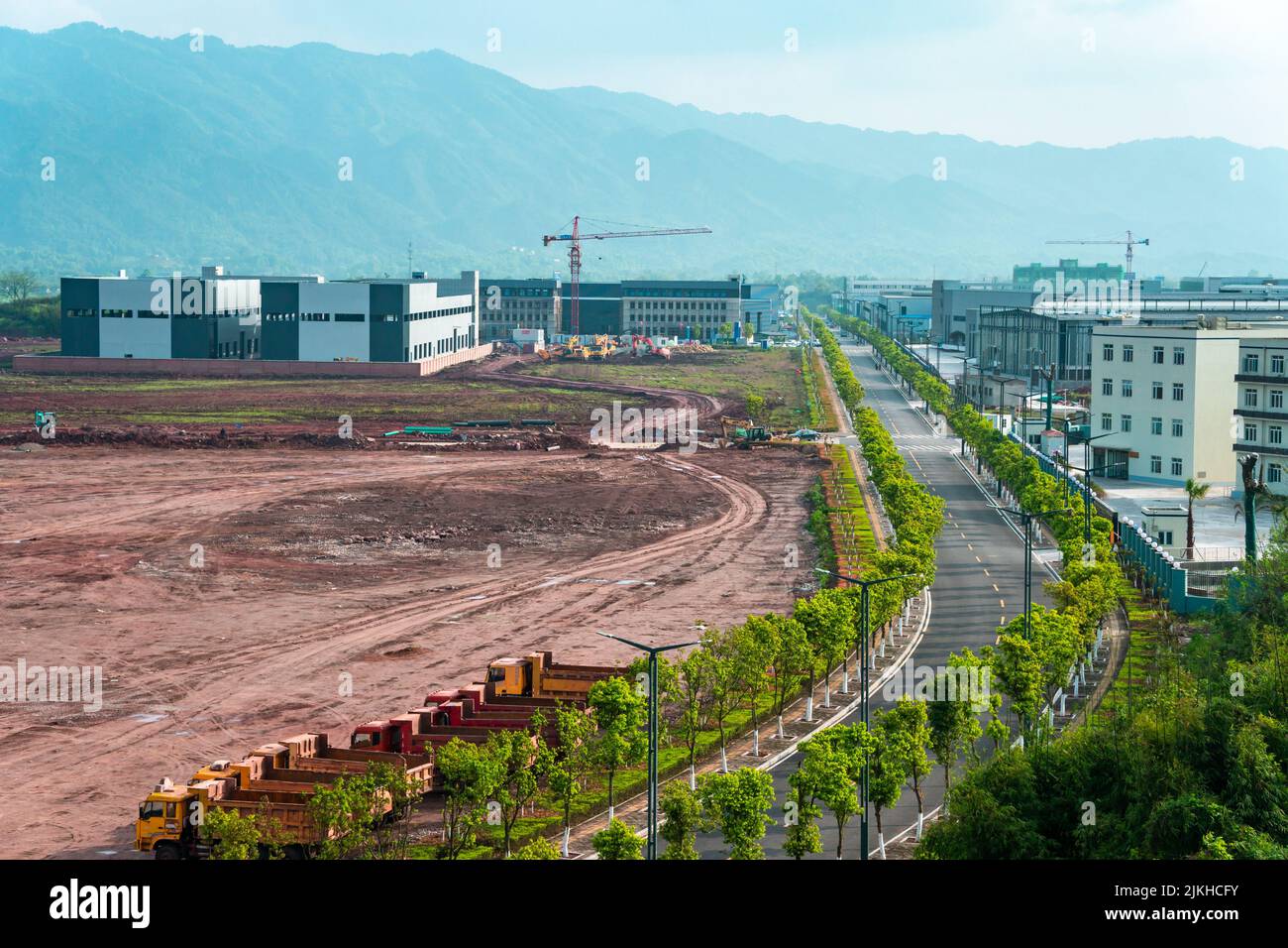 Land with structure hi-res stock photography and images - Alamy