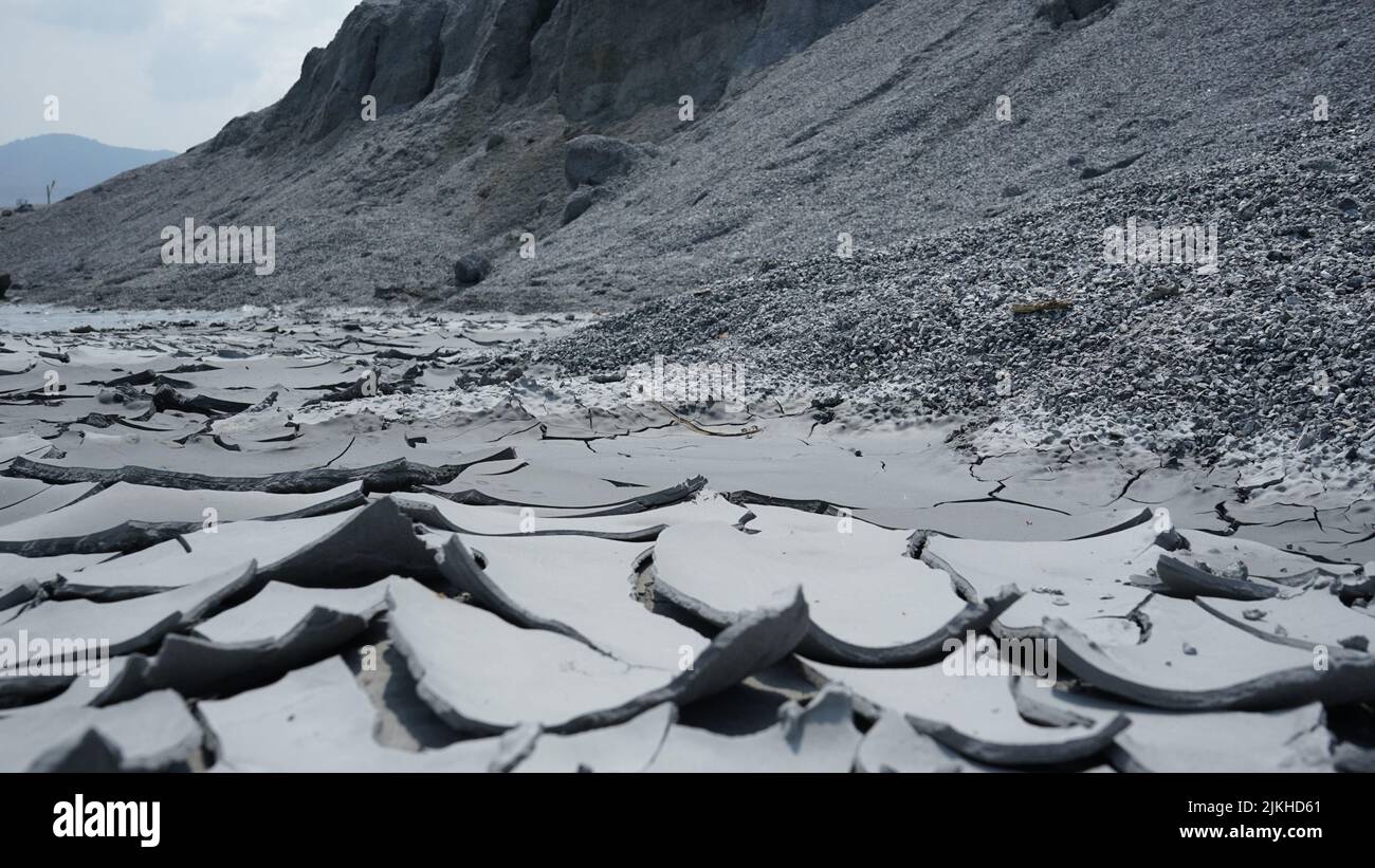 Gray environment hi-res stock photography and images - Alamy