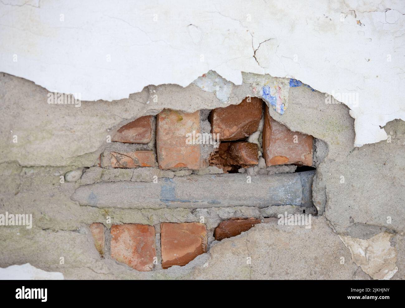 A wall damaged by moisture Stock Photo - Alamy