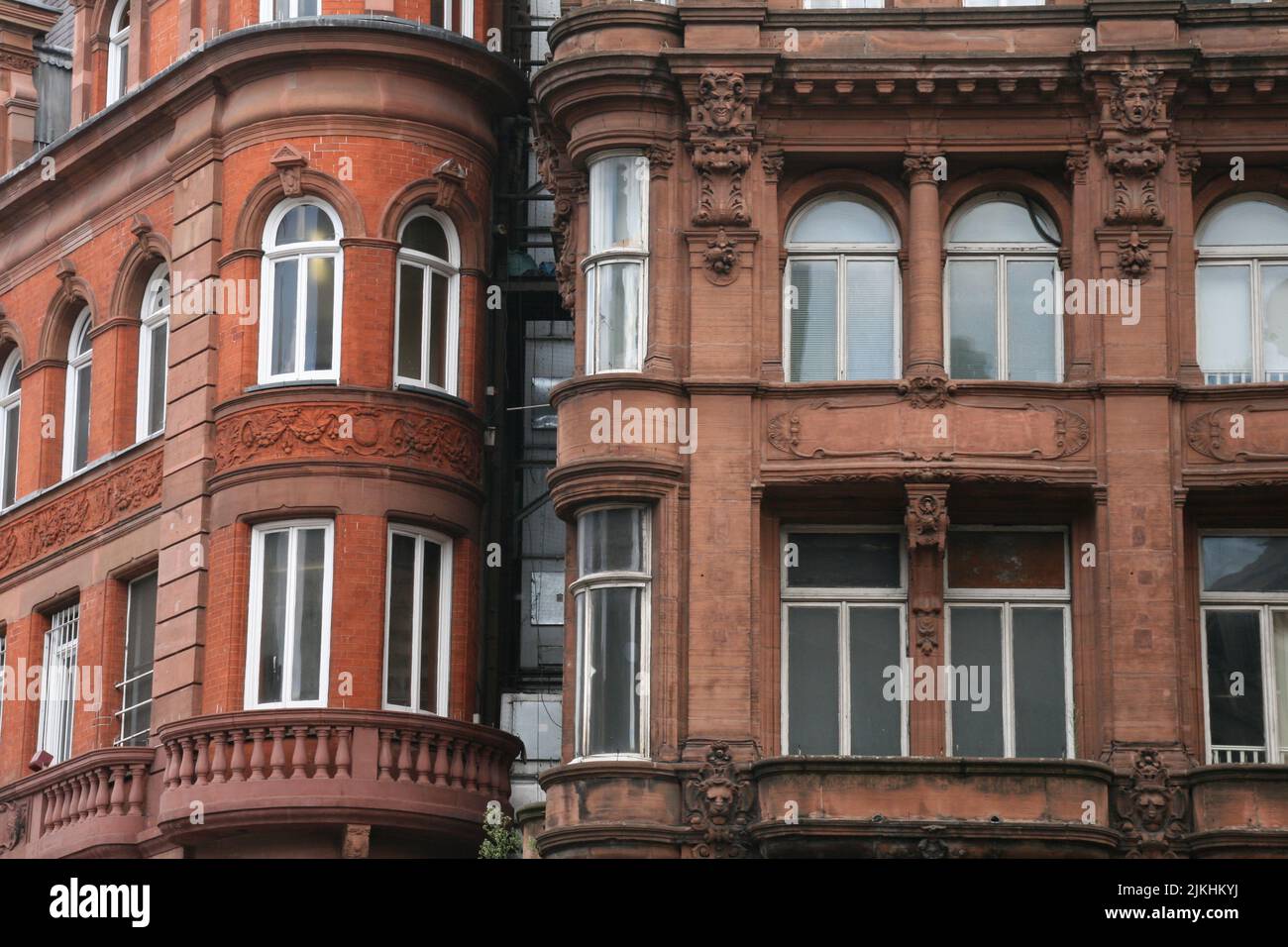 A building with typical architectural details in London Stock Photo - Alamy