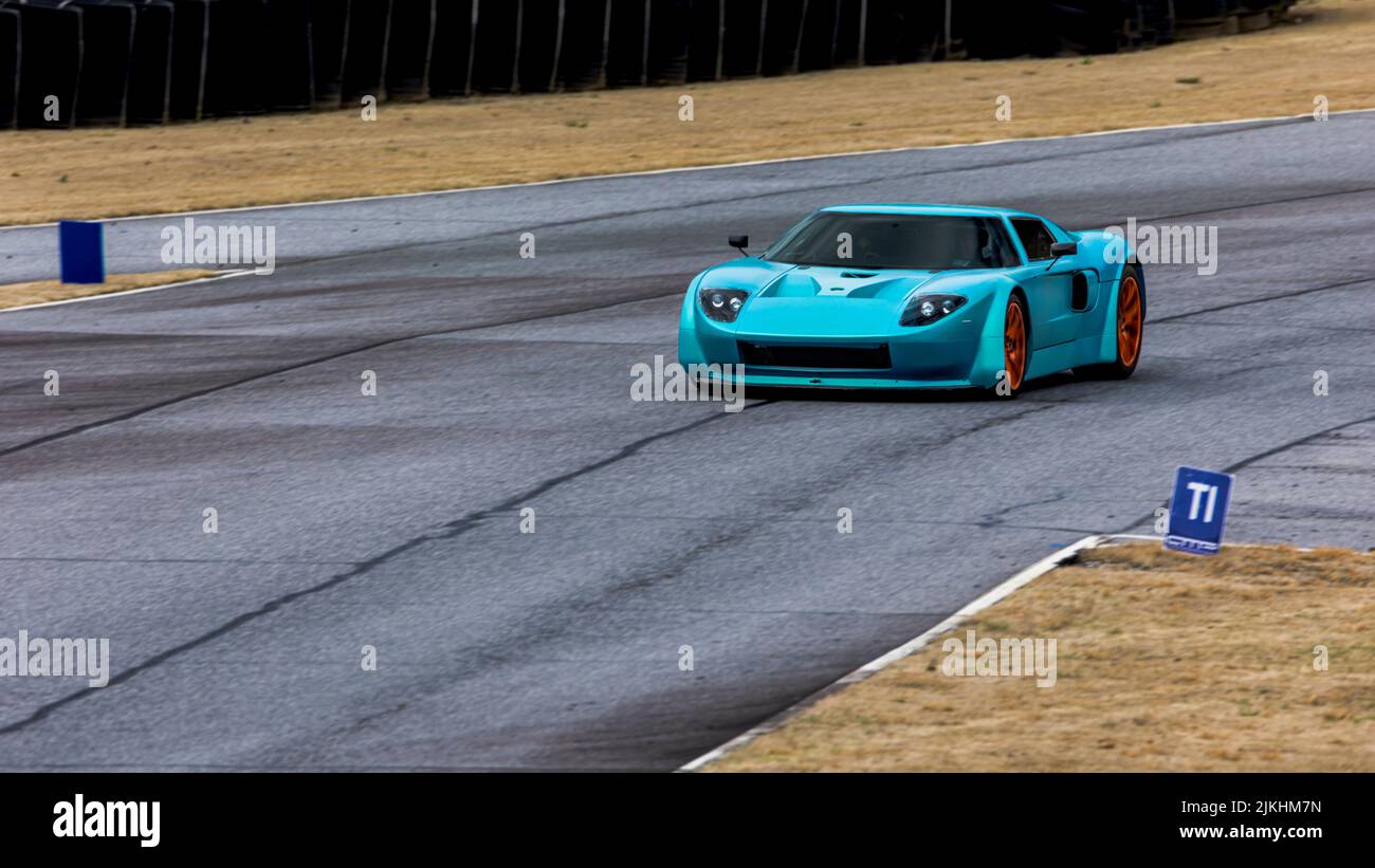 Classic car replica hi-res stock photography and images - Alamy