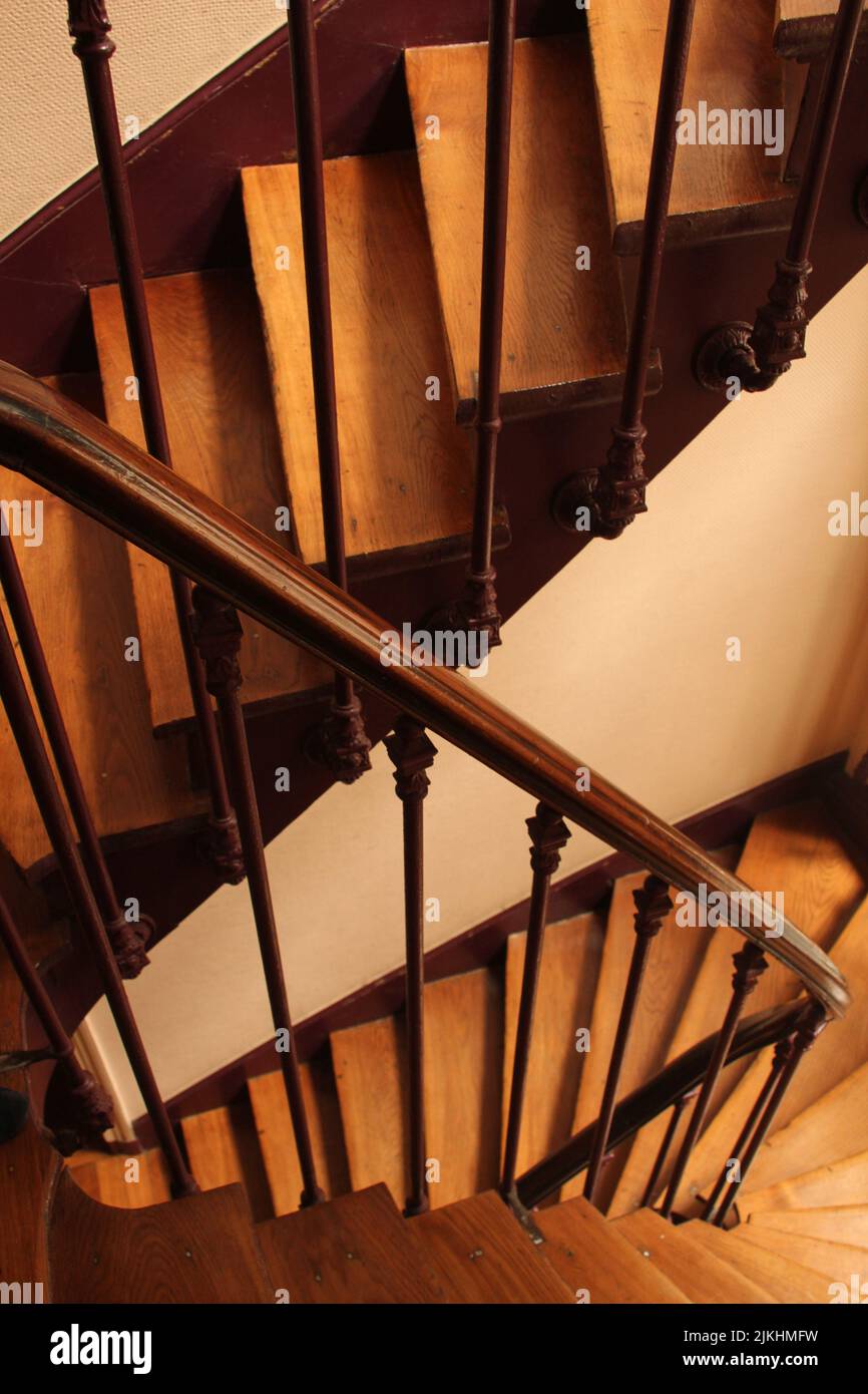 Inside residential building staircase hi-res stock photography and ...