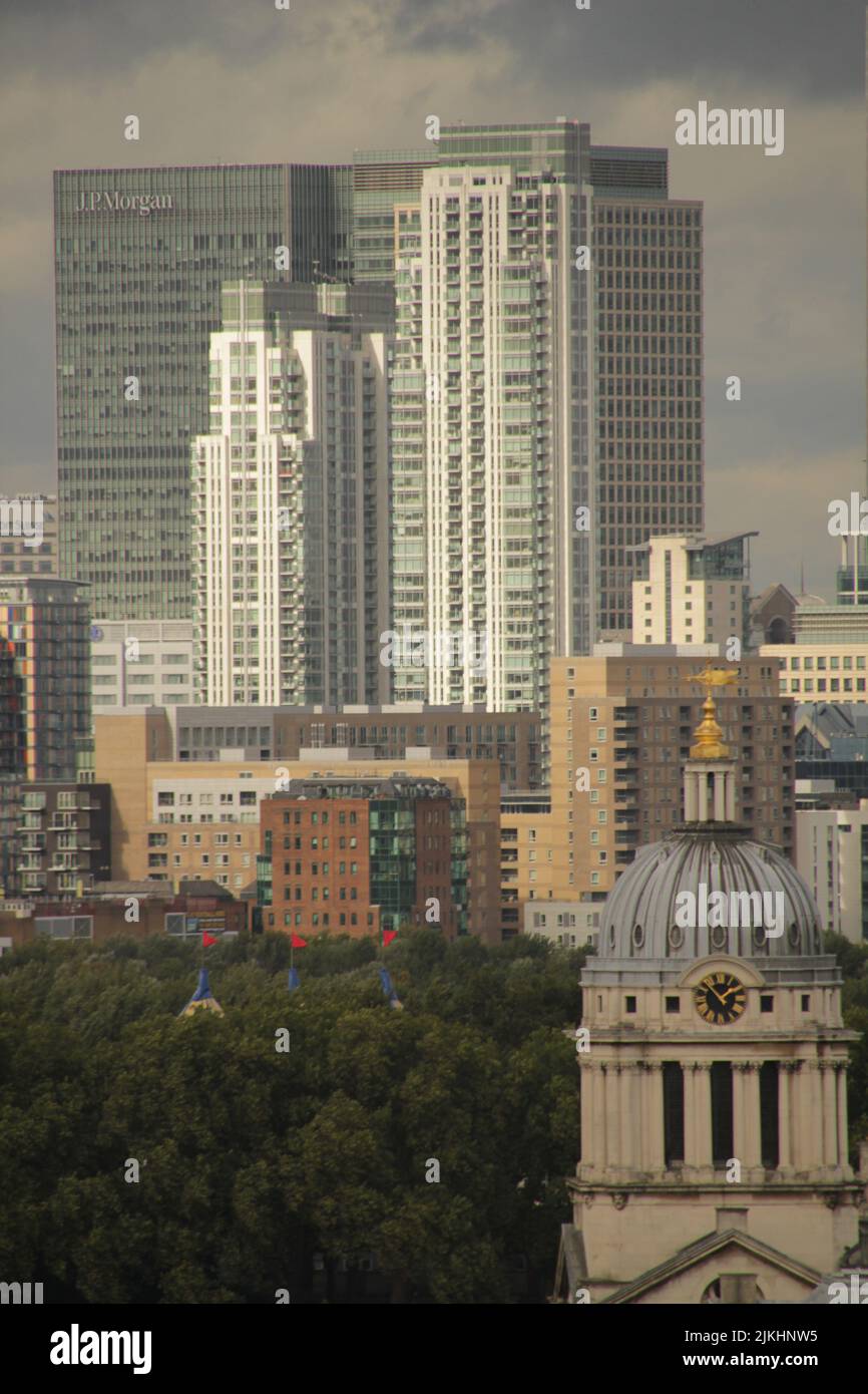A vertical shot of the office buildings in the downtown of London seen ...