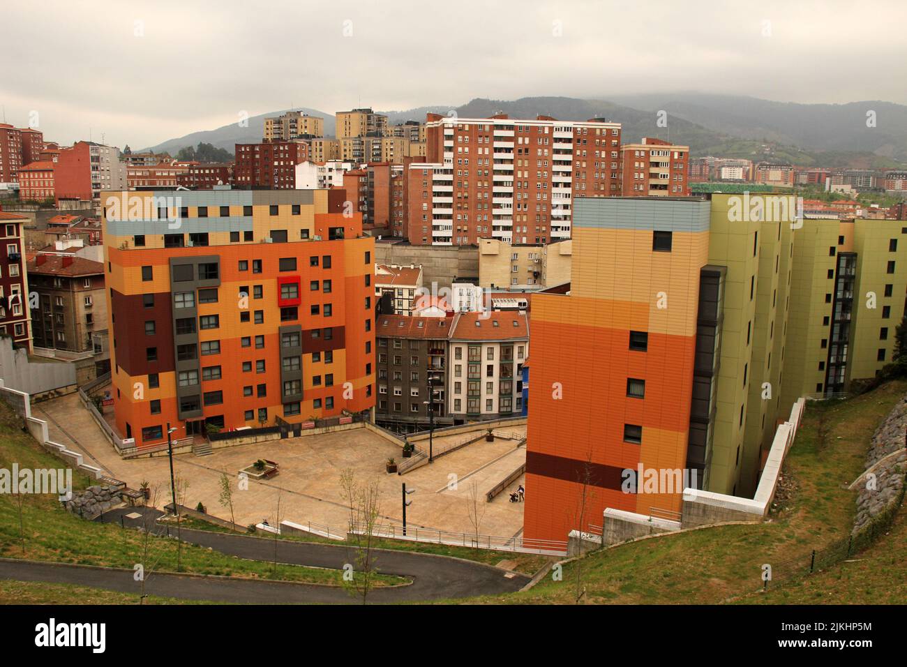 Ancient high rise building gothic architecture hi-res stock photography ...
