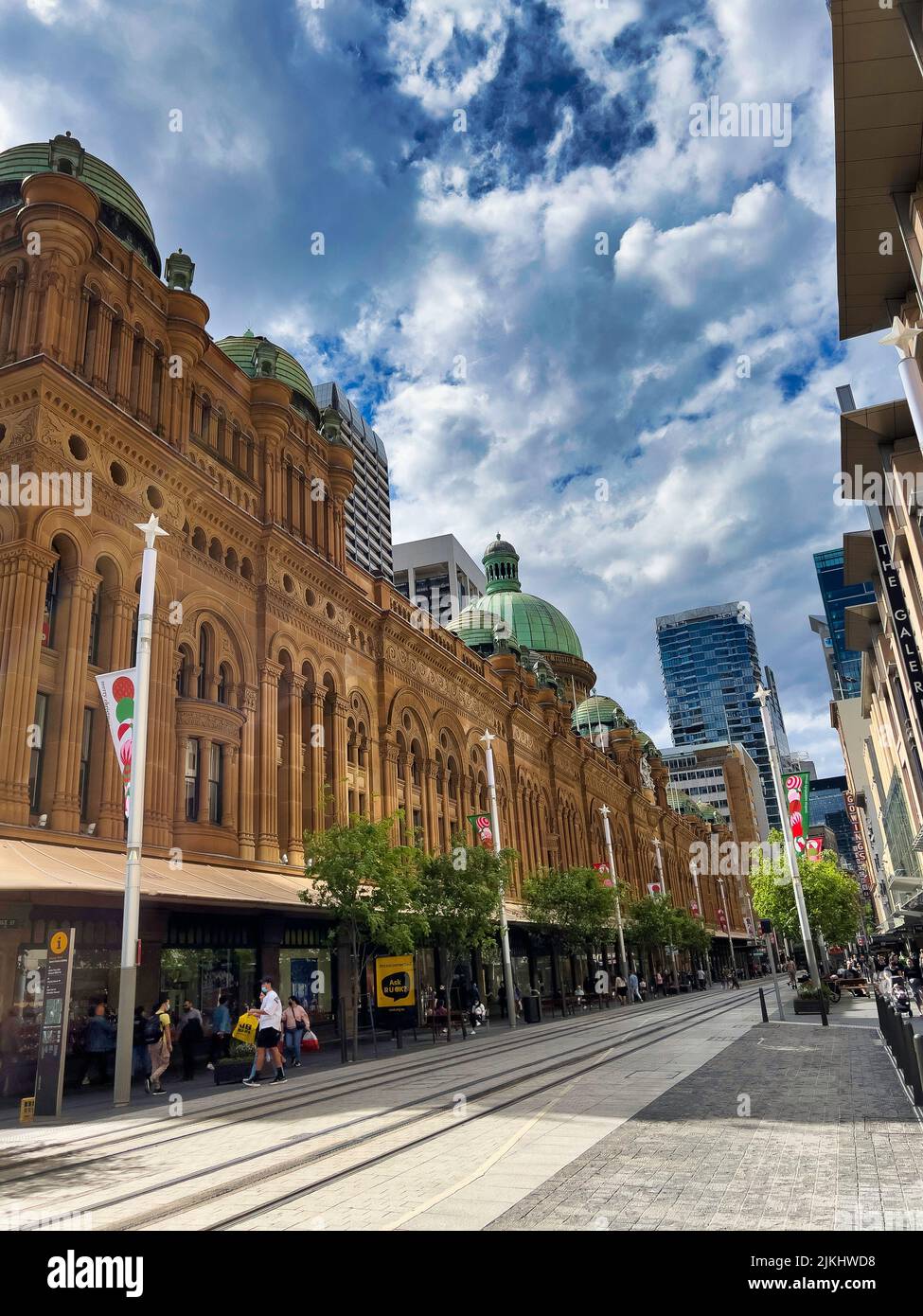 Historical buildings, Business buildings, Skyscrapers under blue sky in ...