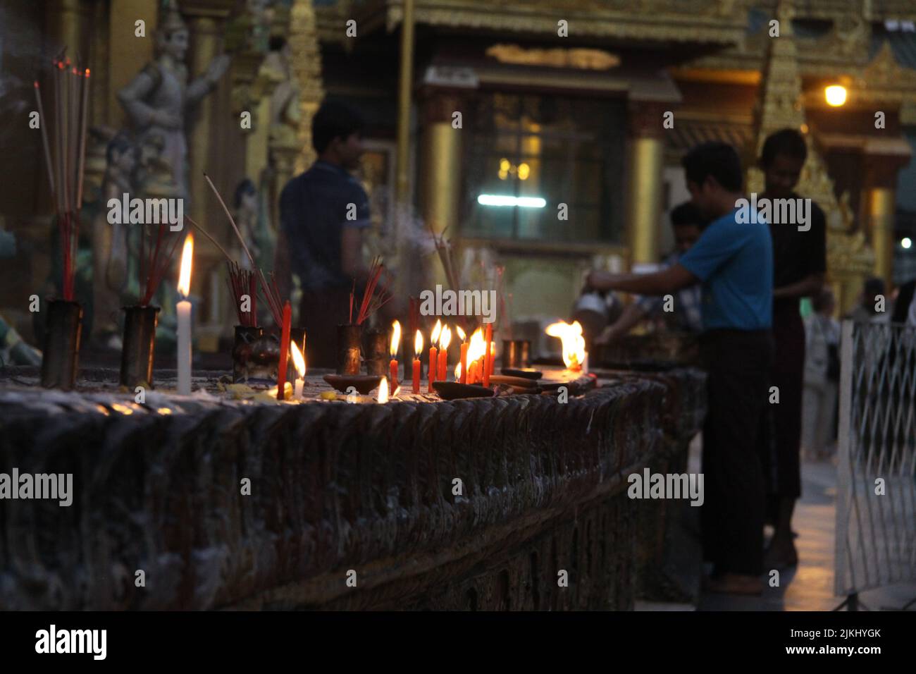 Yoe pagoda hi-res stock photography and images - Alamy