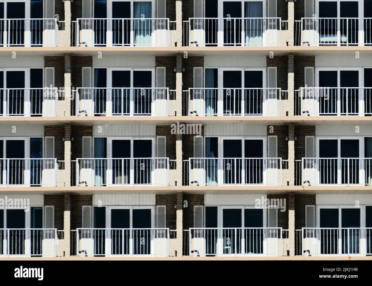 Modern house facade balconies hi-res stock photography and images - Alamy