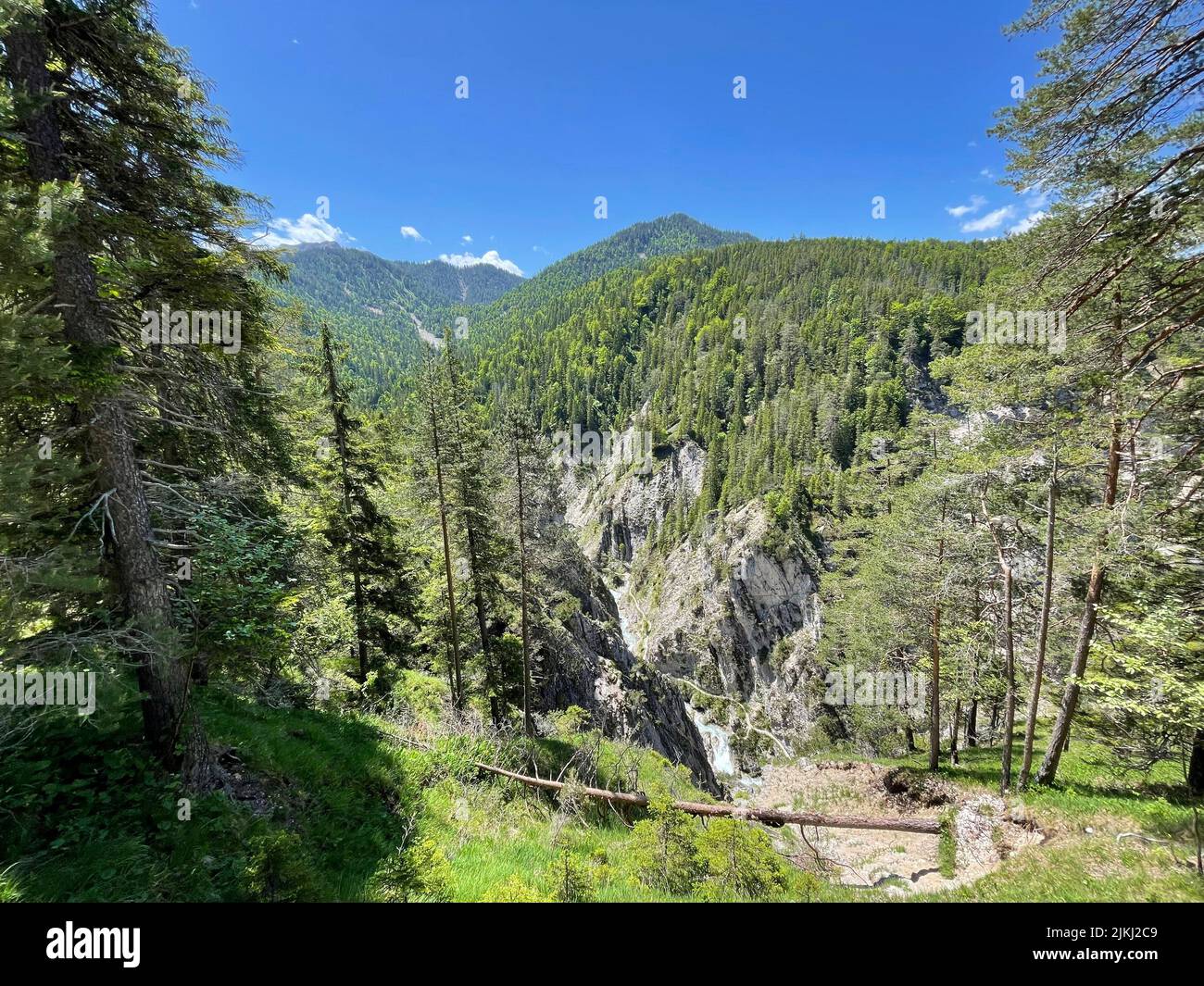 View into Gleirschklamm, Gleirschtal, Gleirschbach, hiking trail ...
