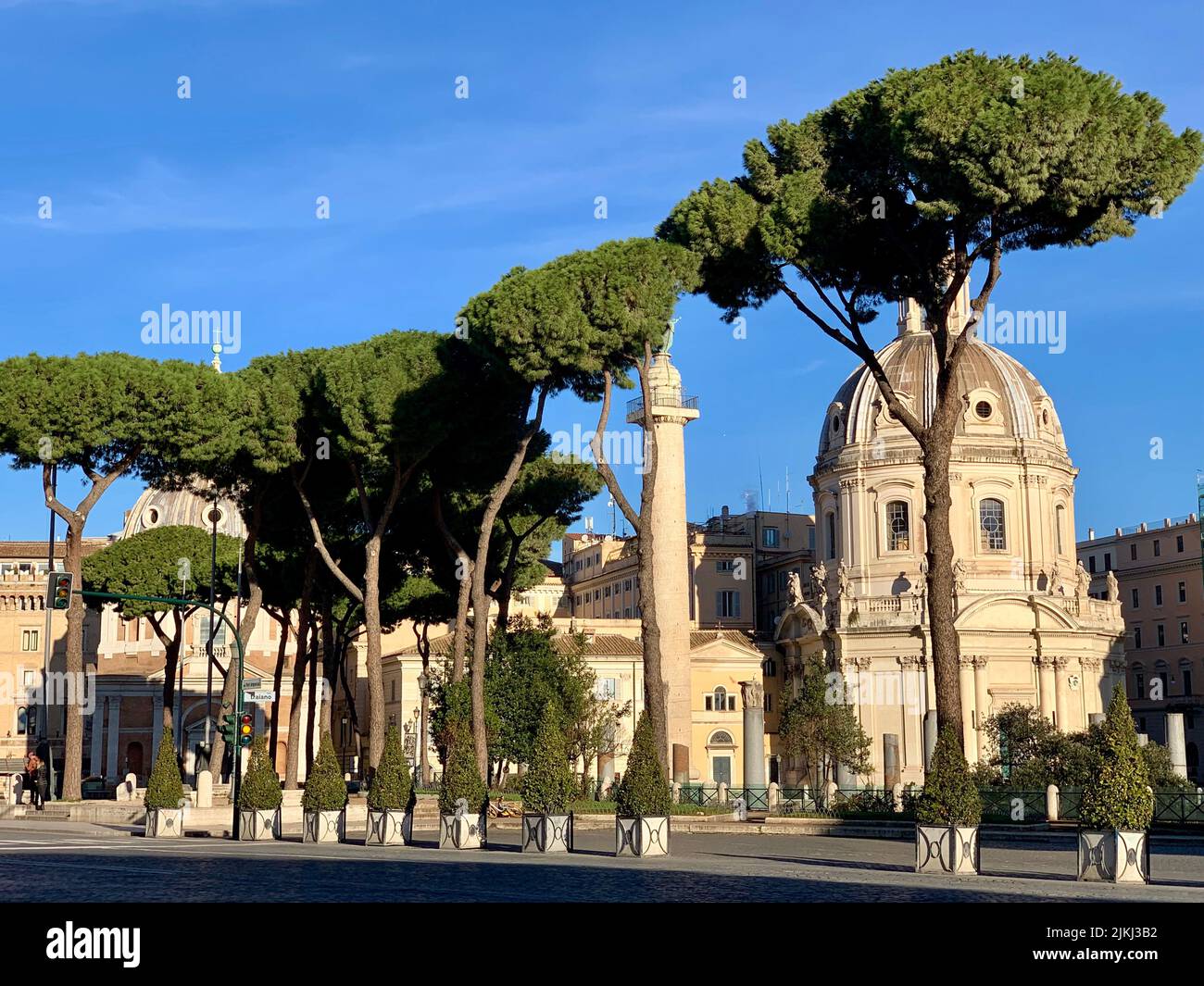 Arch of Constantine (Arco di Costantino), a triumphal arch in Rome ...