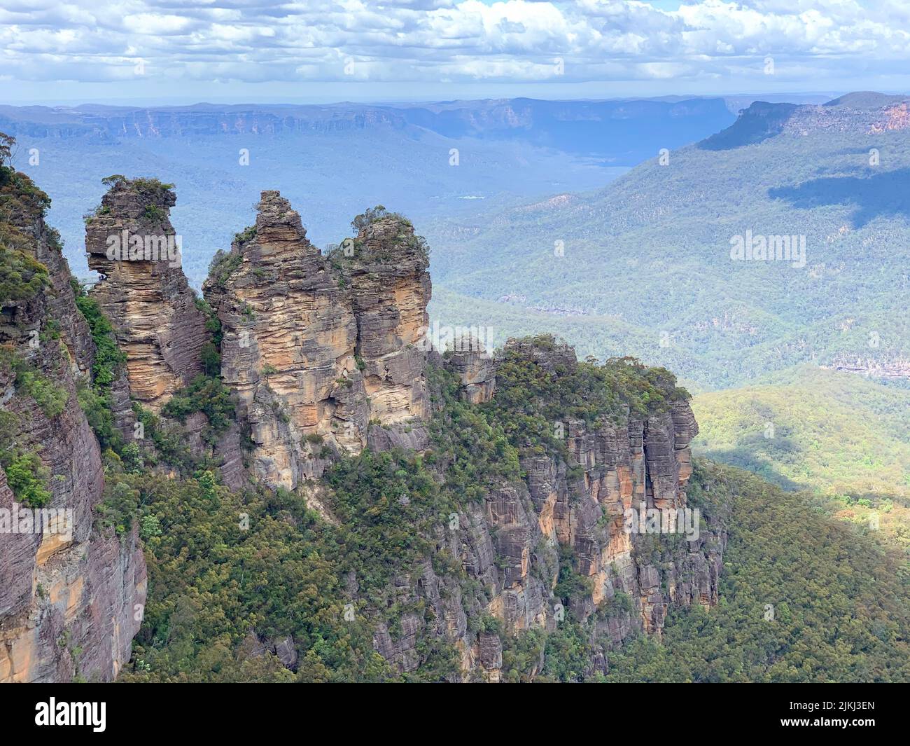 The Three Sisters are famous rock formation in the Blue Mountains of ...