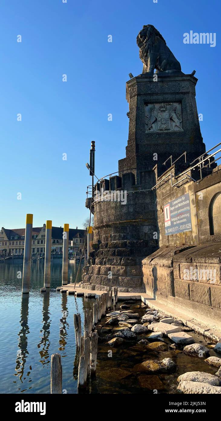 The Lion statue in the harbor of Lindau, Lake Constance, Bavaria ...