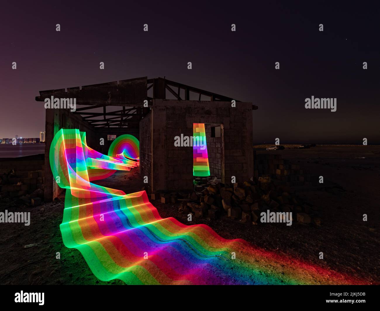 House and city lights hi-res stock photography and images - Alamy