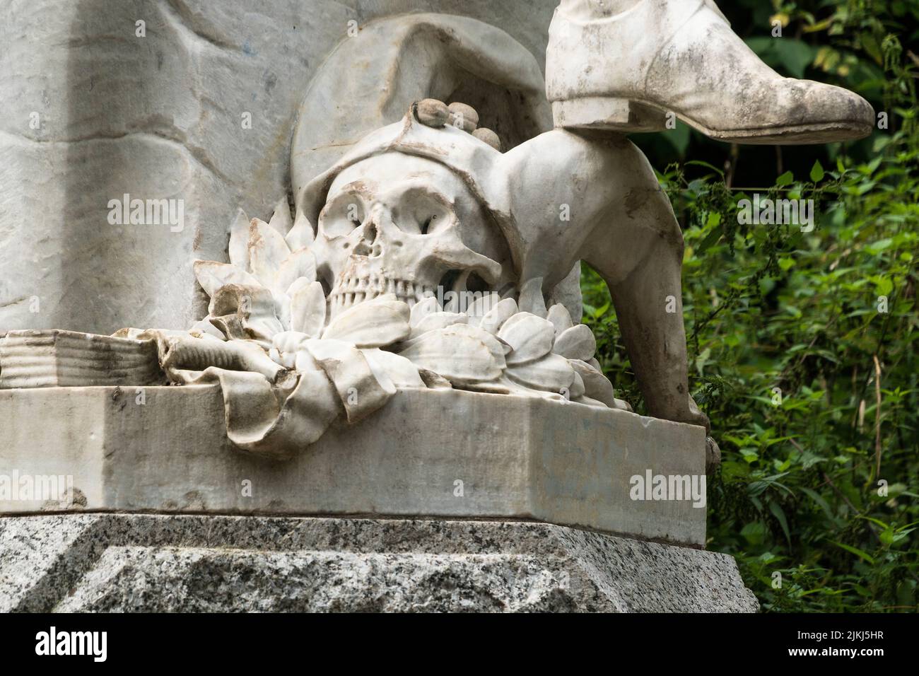 William shakespeare memorial germany hi-res stock photography and ...