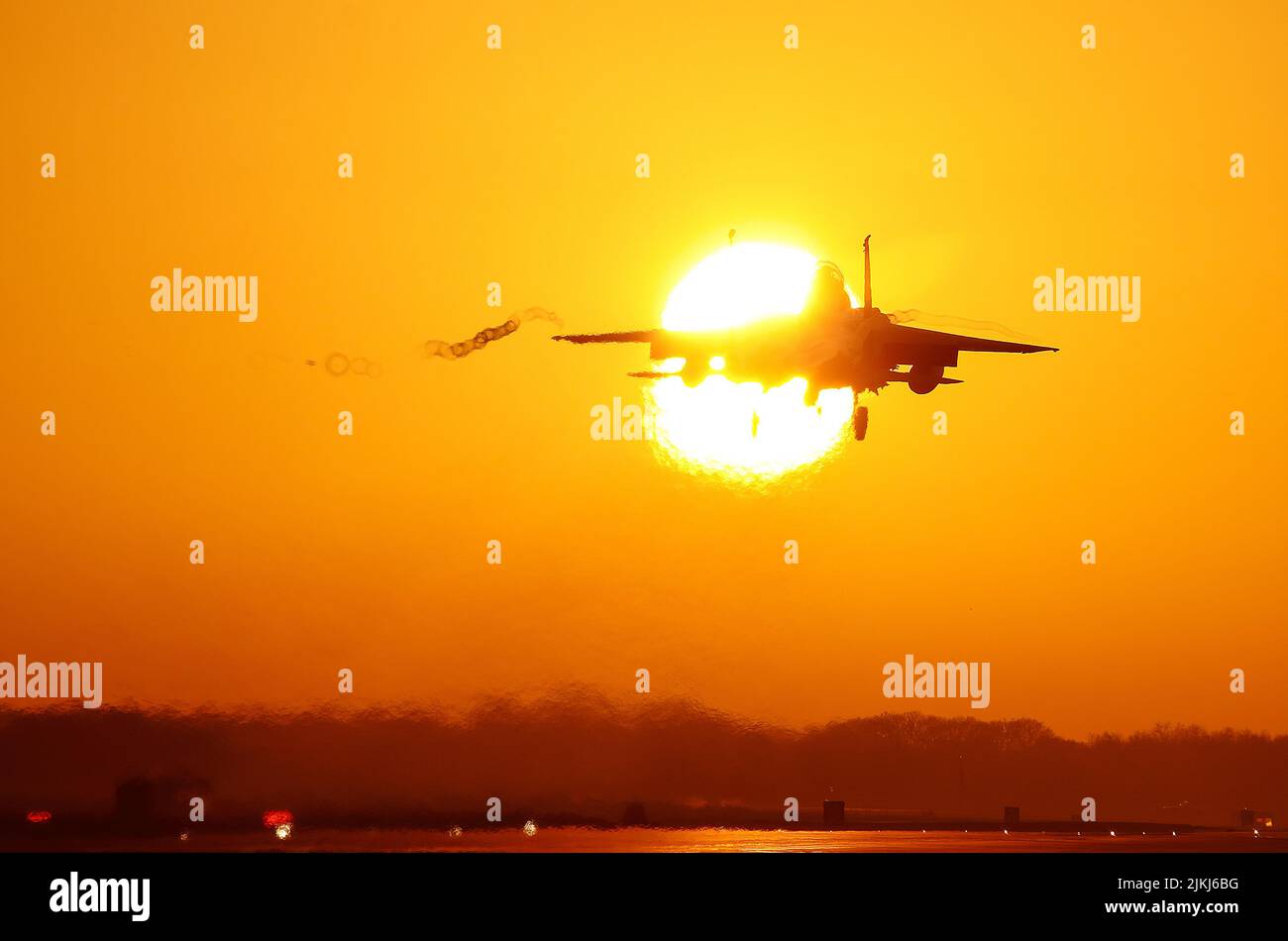 Raf lakenheath f 15 hi-res stock photography and images - Alamy