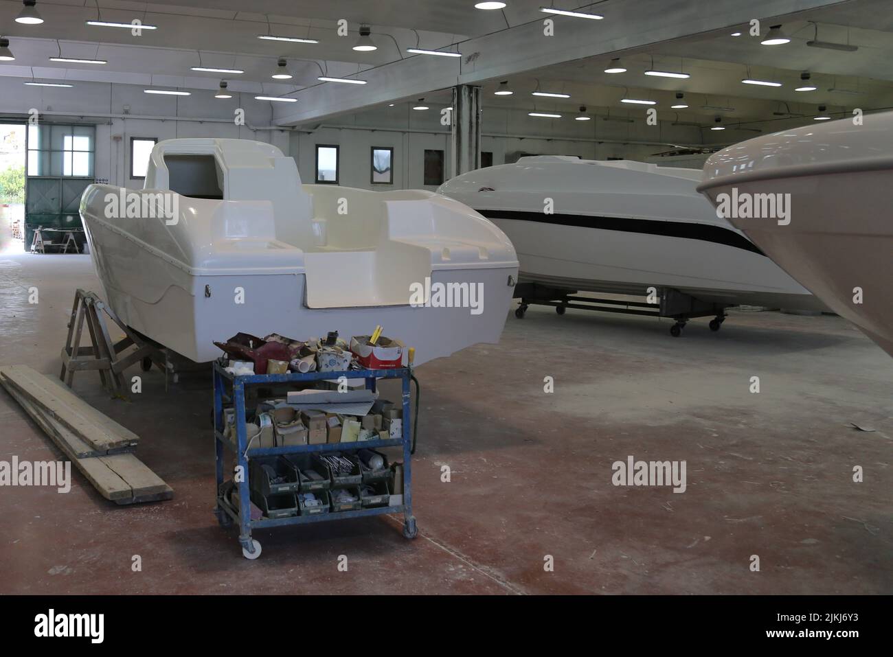 Construction structure ship hi-res stock photography and images - Alamy