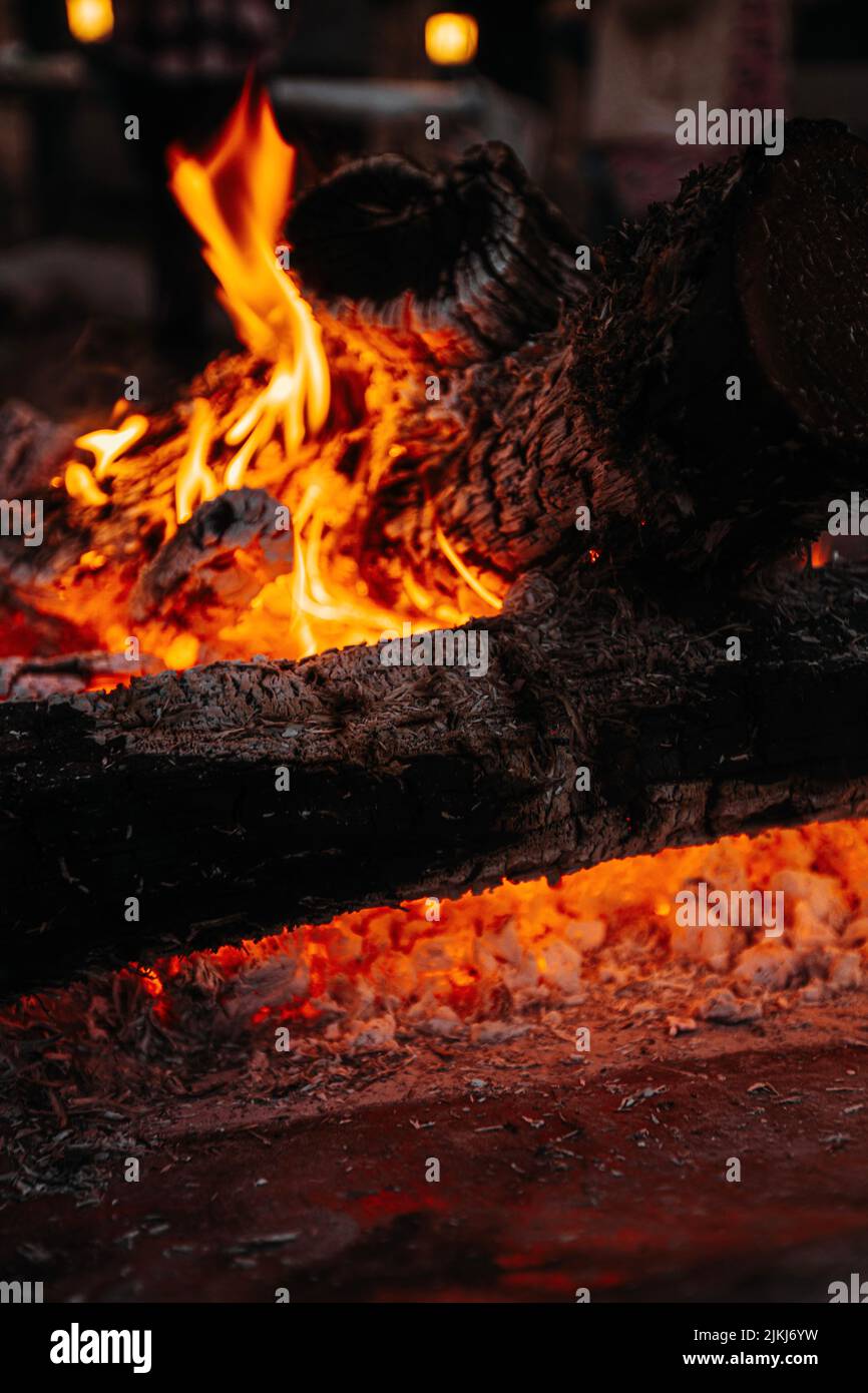 Vertical fireplace hi-res stock photography and images - Alamy