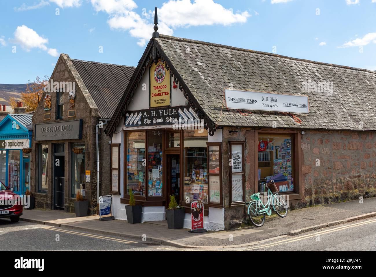 The city of Ballater in the Scottish Highland, UK Stock Photo - Alamy