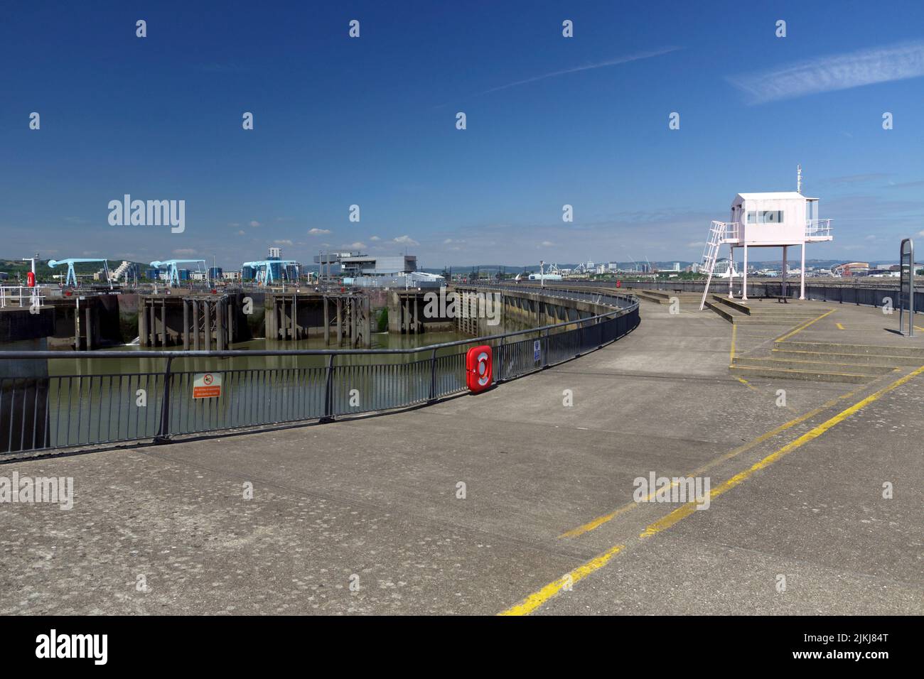 Pink hut on Cardiff Bay Barrage, Cardiff, Wales Stock Photo - Alamy