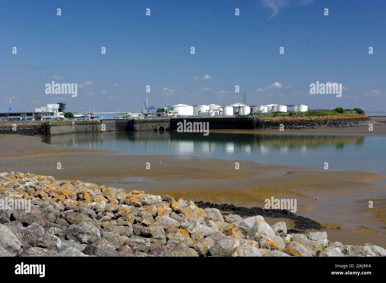Oil storage tanks, Cardiff Bay Barrage, South Wales, UK Stock Photo - Alamy