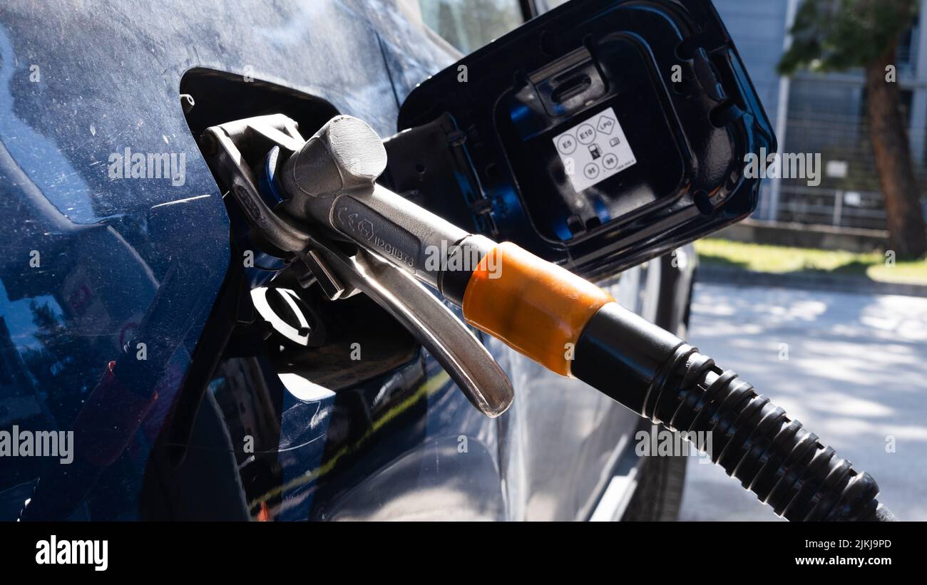 Lpg refueling hi-res stock photography and images - Alamy