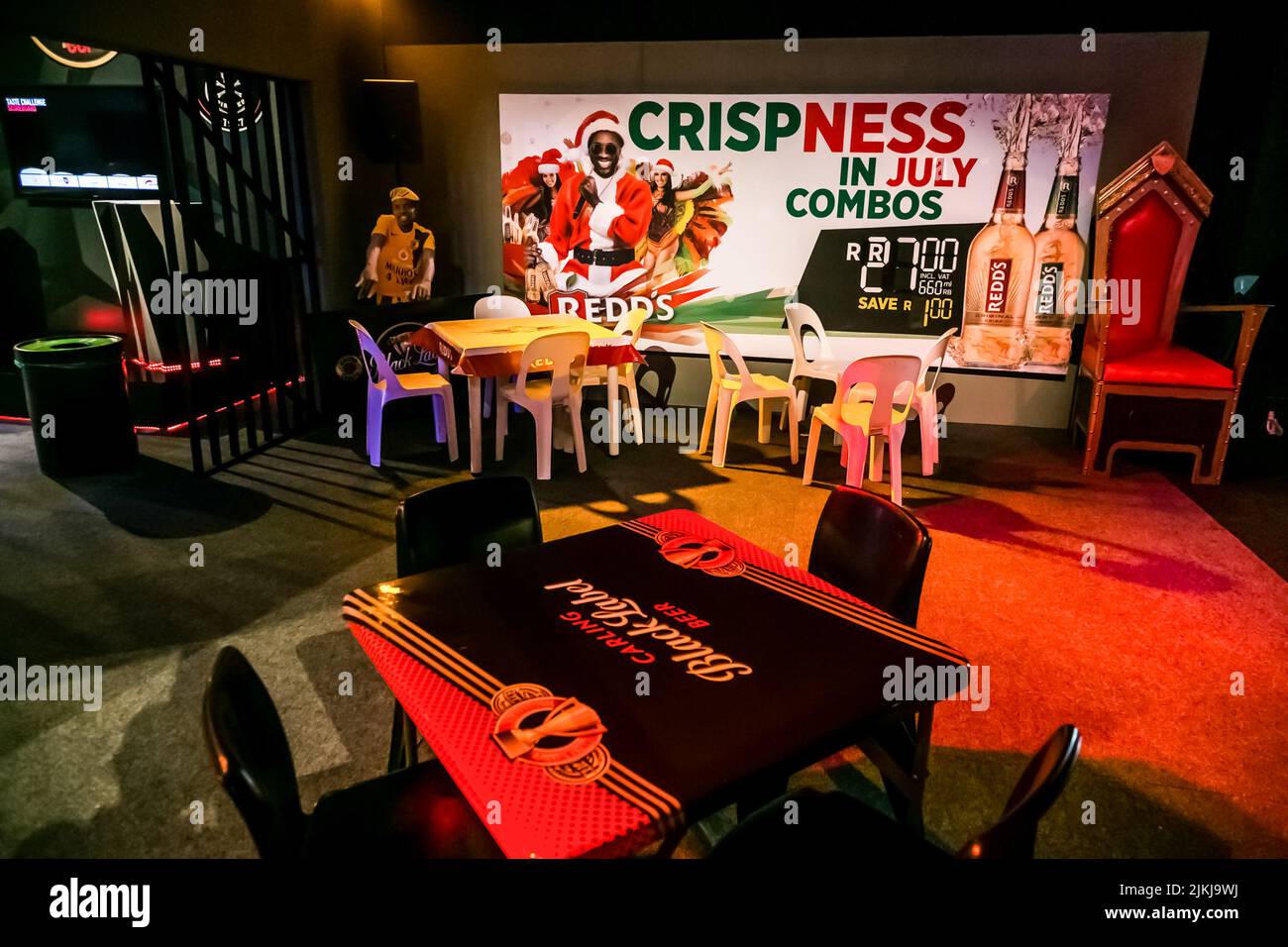 Red bar interior hi-res stock photography and images - Alamy