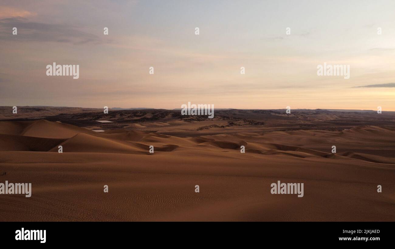 Aerial view dunes mountains sunset hi-res stock photography and images ...