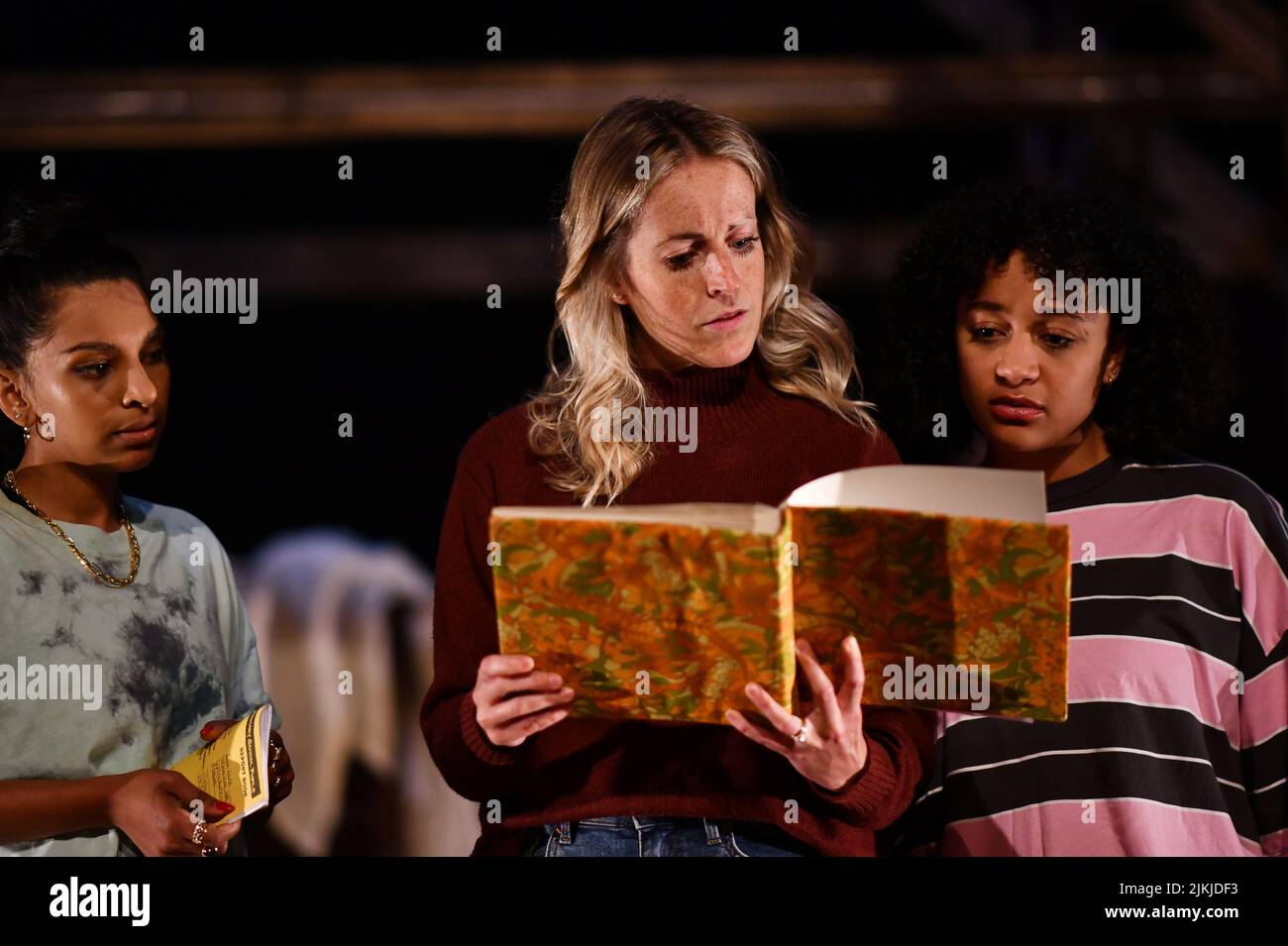 Keshini misha hi-res stock photography and images - Alamy