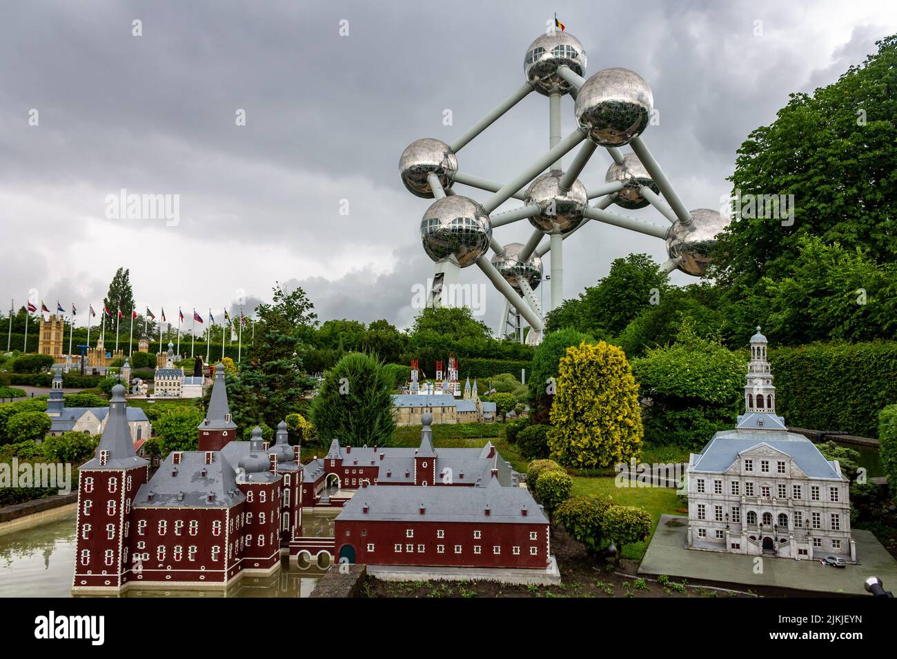 An Atomium modern structure in the shape of an atom and Mini-Europe ...