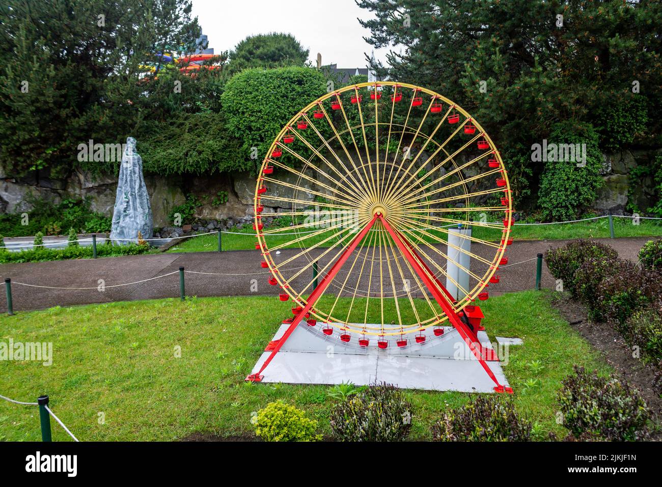 The London Eye of London in Mini-Europe miniature historical european ...