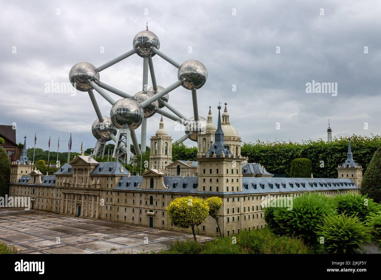 An Atomium modern structure in the shape of an atom and Mini-Europe ...