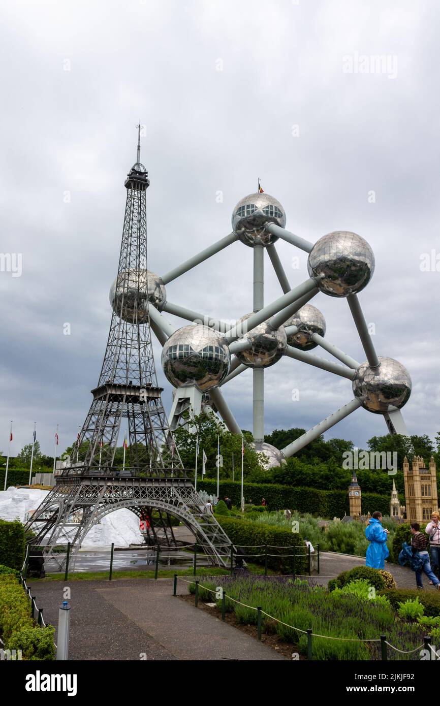 An Atomium modern structure in the shape of an atom and Mini-Europe ...