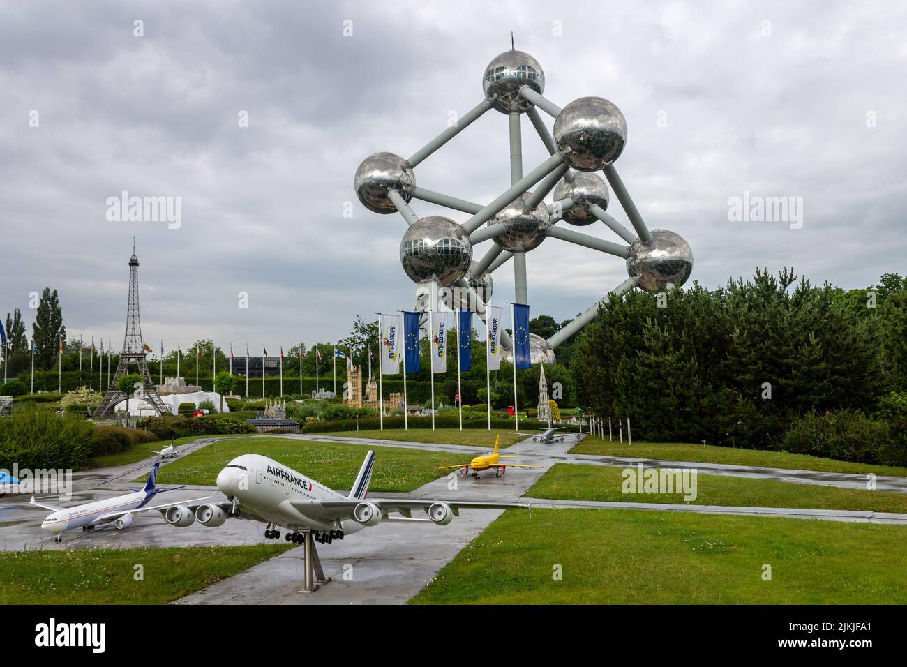 An Atomium modern structure in the shape of an atom and Mini-Europe ...