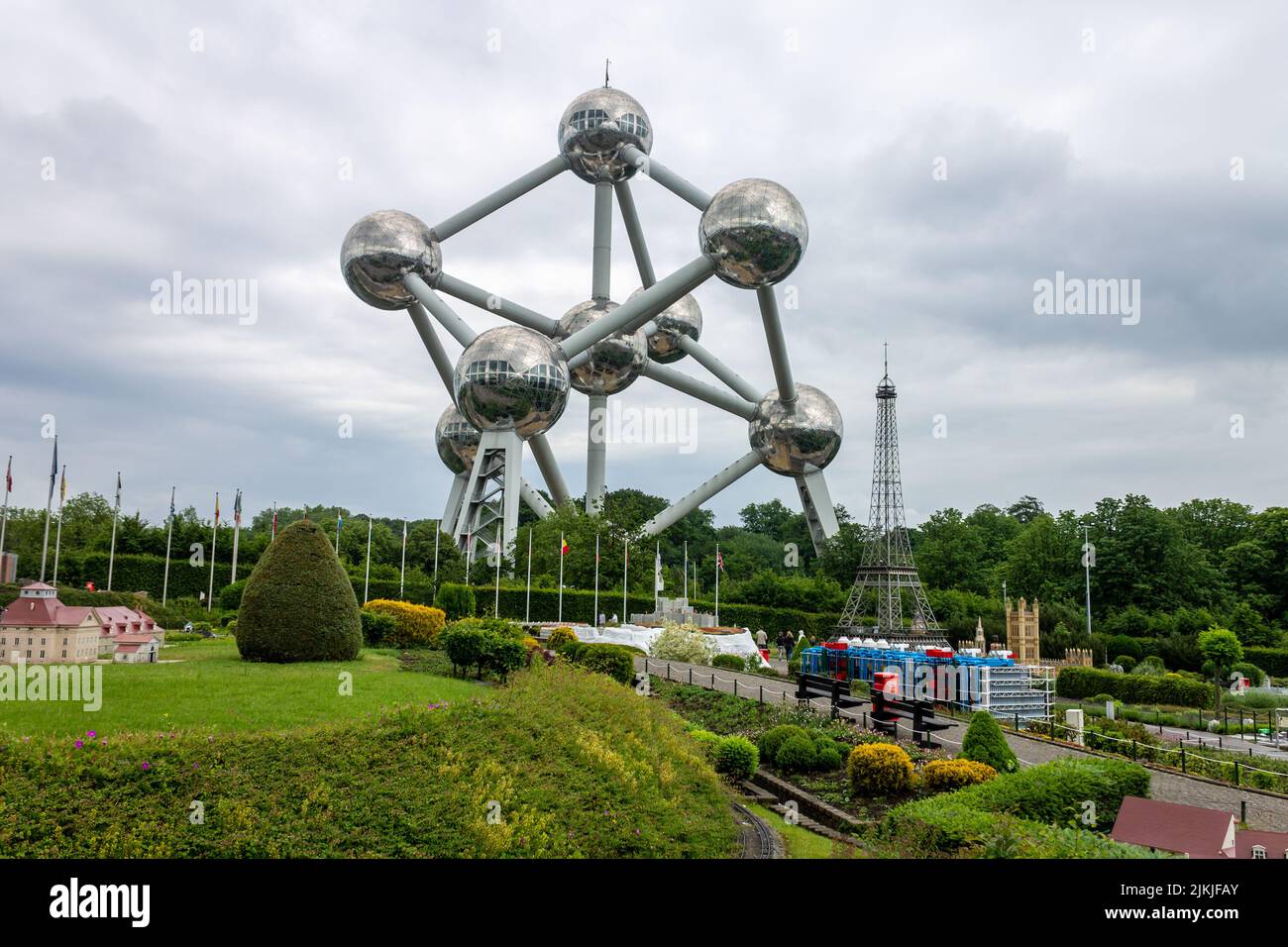An Atomium modern structure in the shape of an atom and Mini-Europe ...
