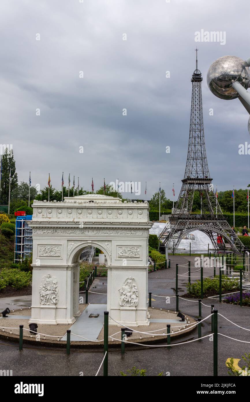 An Atomium modern structure in the shape of an atom and Mini-Europe ...