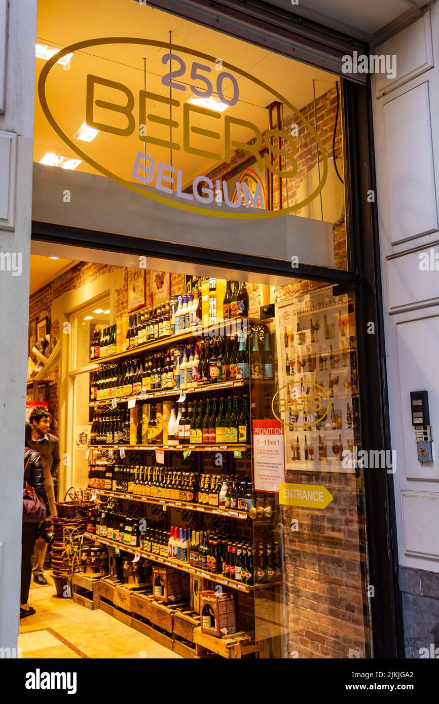 The beer store in downtown Brussels, Belgium, Europe Stock Photo - Alamy
