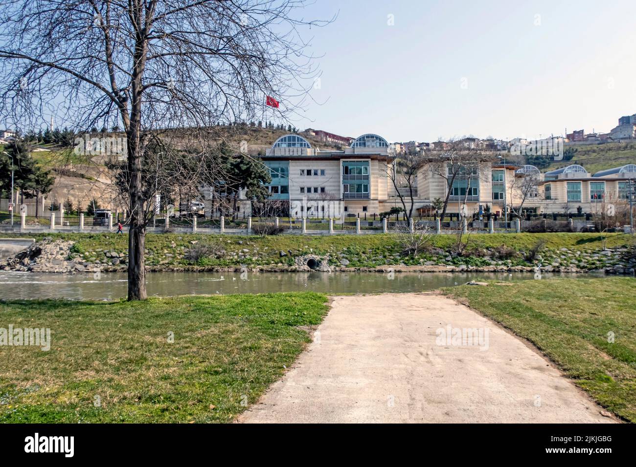 Park pathway leading to lake hi-res stock photography and images - Alamy