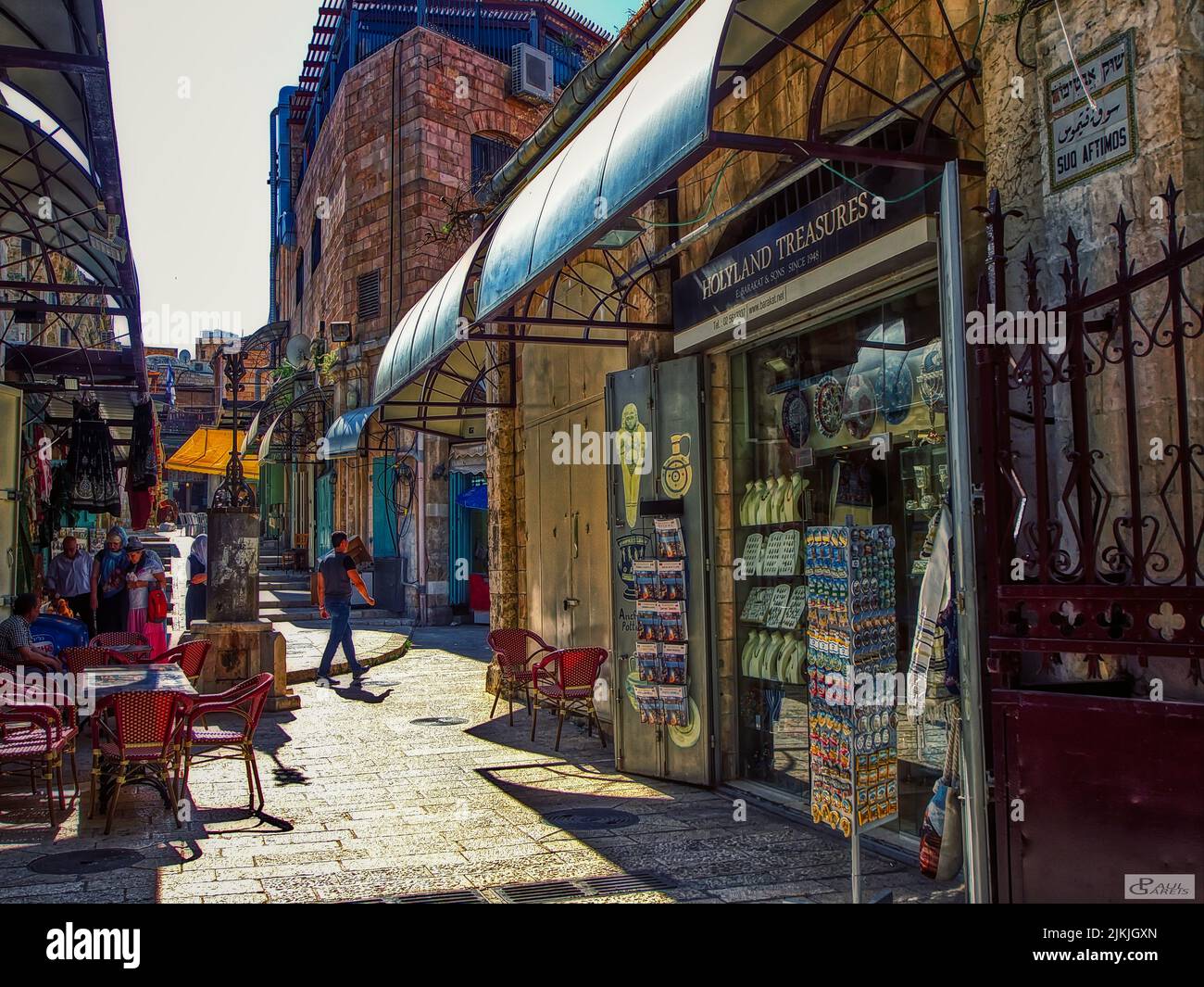 Jerusalem Street Scene Shops Tourists Eateries Stock Photo - Alamy