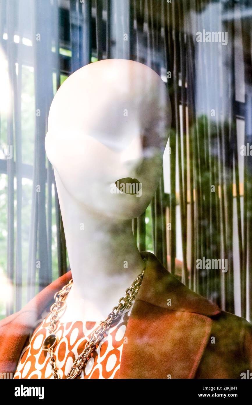 Manikin in a shopwindow, Thessaloniki, Macedonia, North-Eastern Greece ...