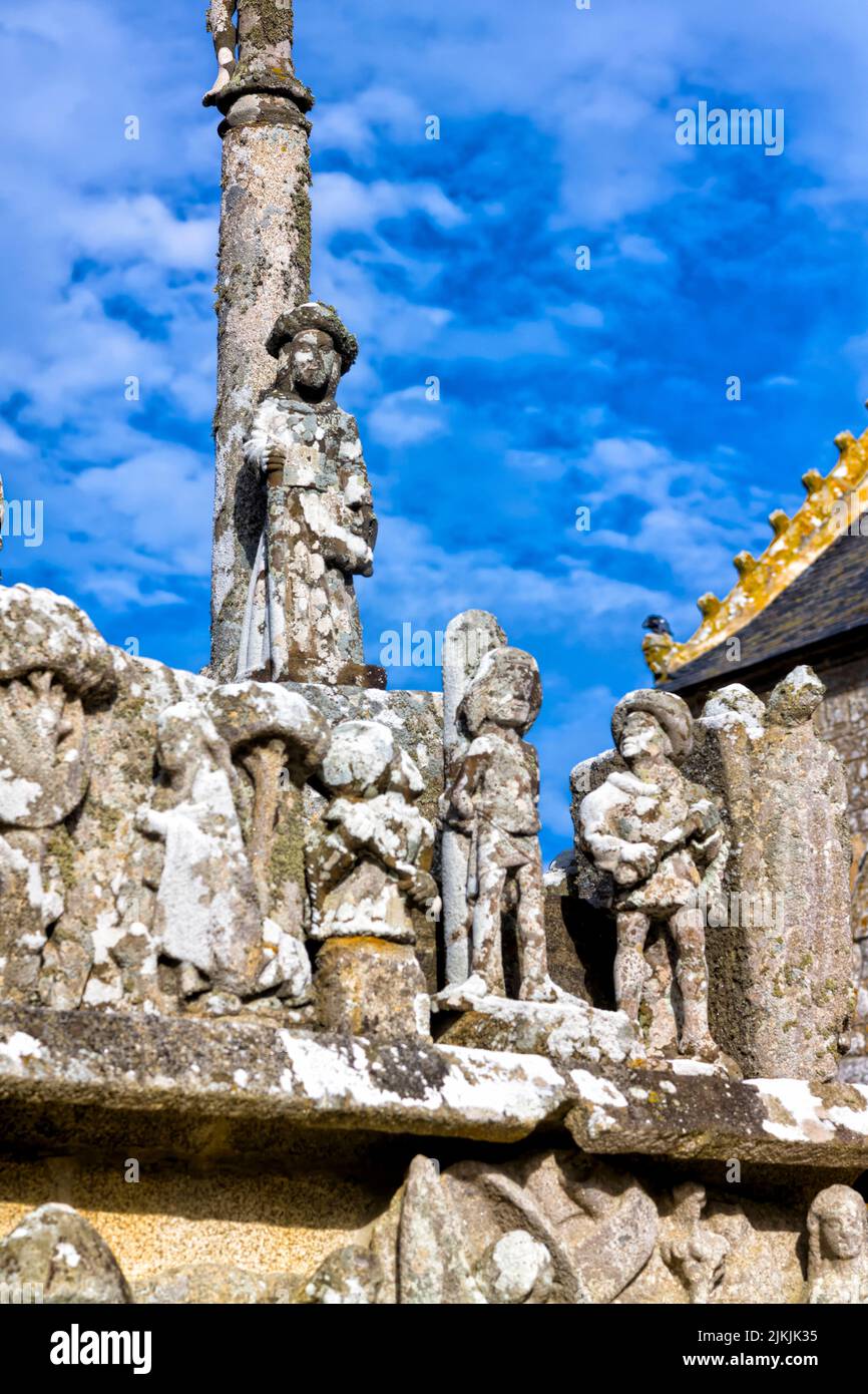Calvaire in Tronoën, Brittany Stock Photo - Alamy