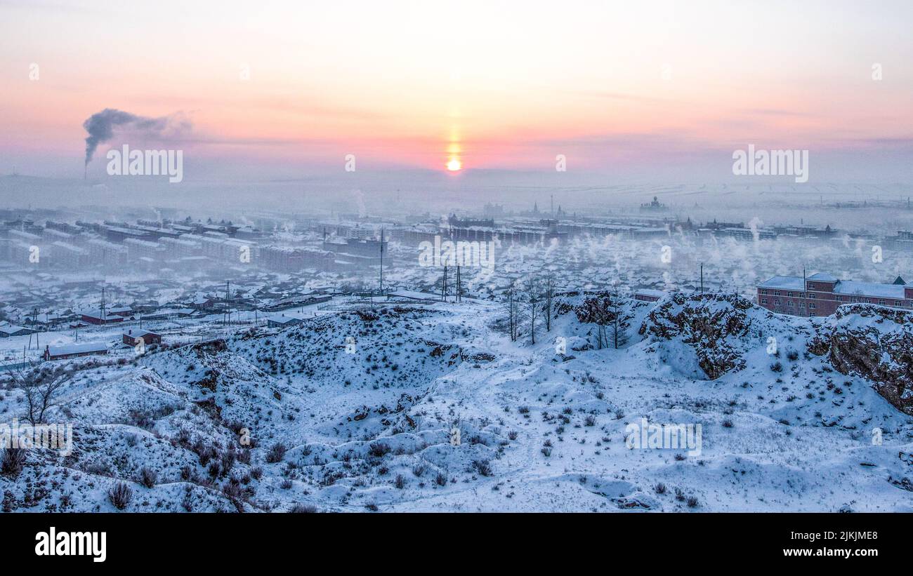 Birds eye view of trees and rocks hi-res stock photography and images ...