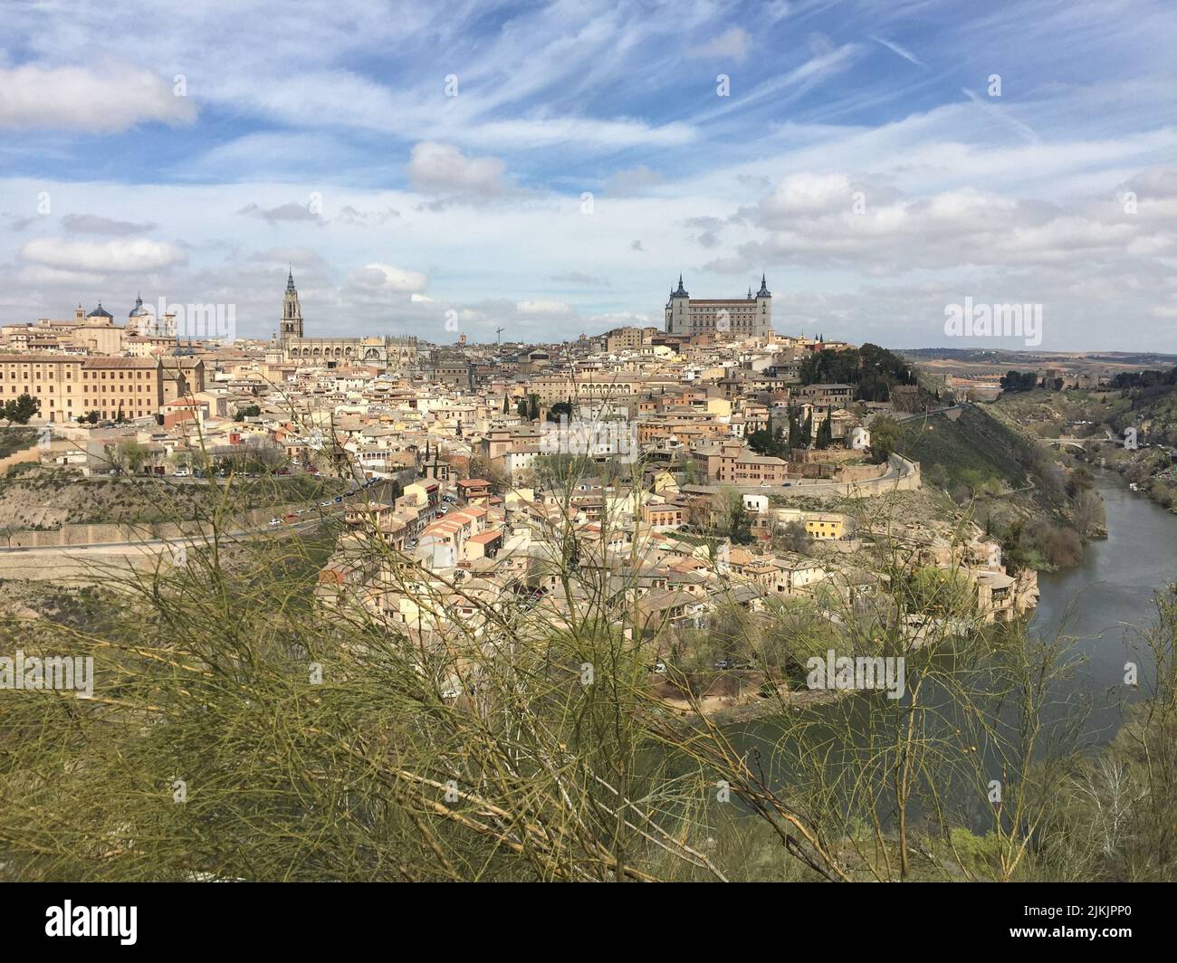 Buendia lake hi-res stock photography and images - Alamy