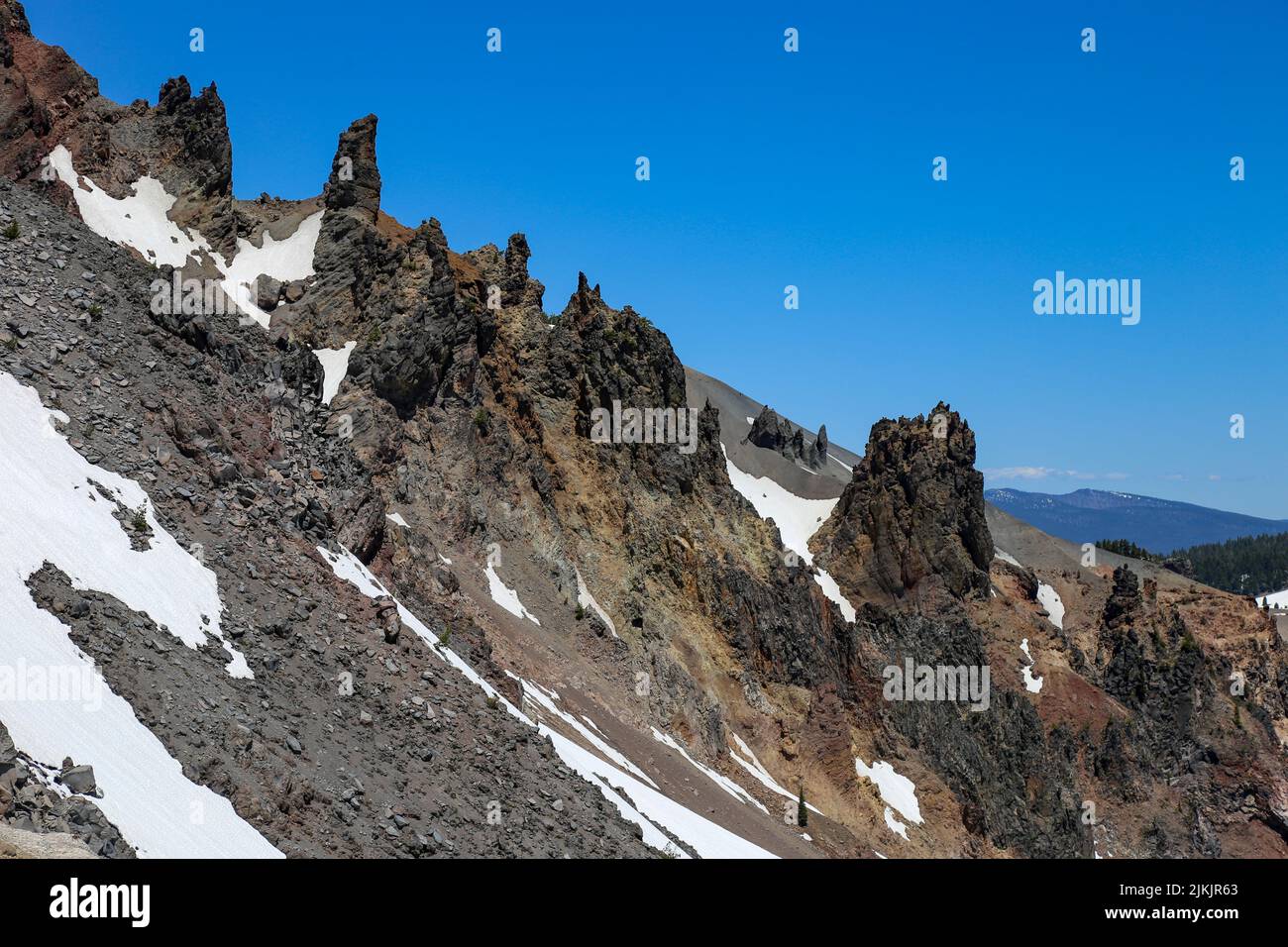 Spiky rocks hi-res stock photography and images - Alamy