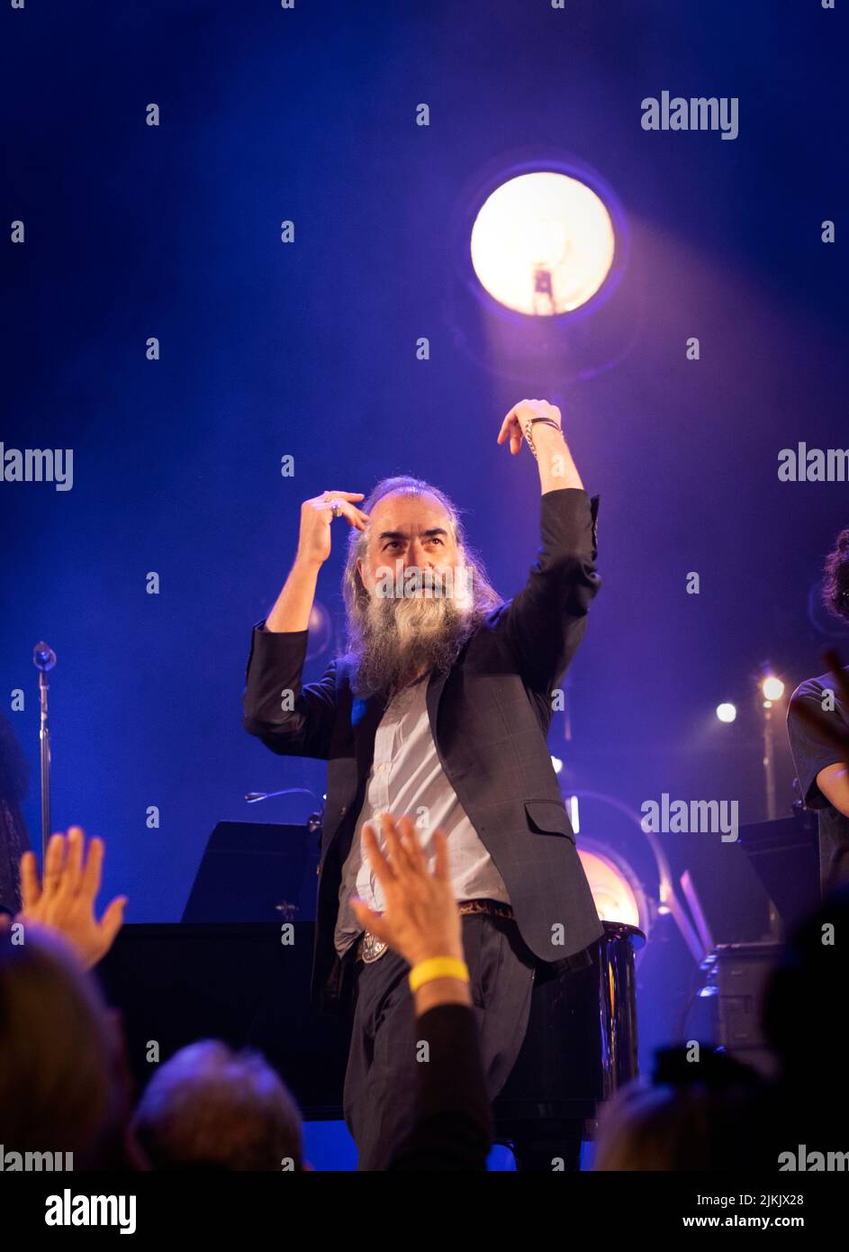 A singers Nick Cave and Warren Ellis live at the Paramount theater in ...