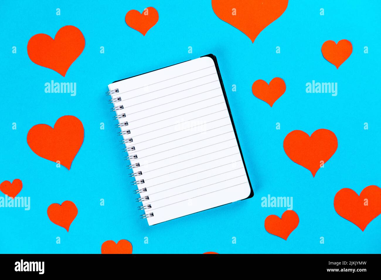 Simple blue note paper hi-res stock photography and images - Alamy