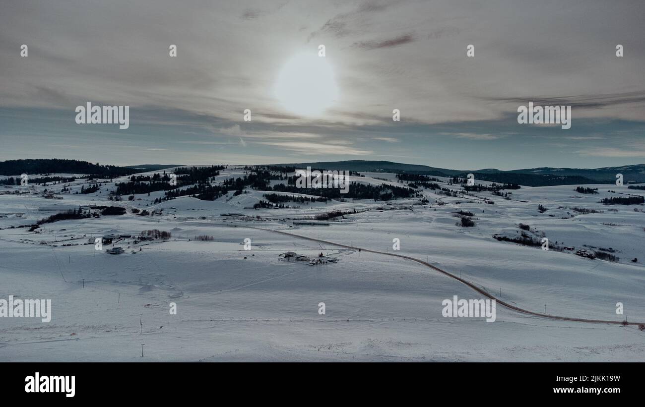 Field snow sunset hi-res stock photography and images - Alamy