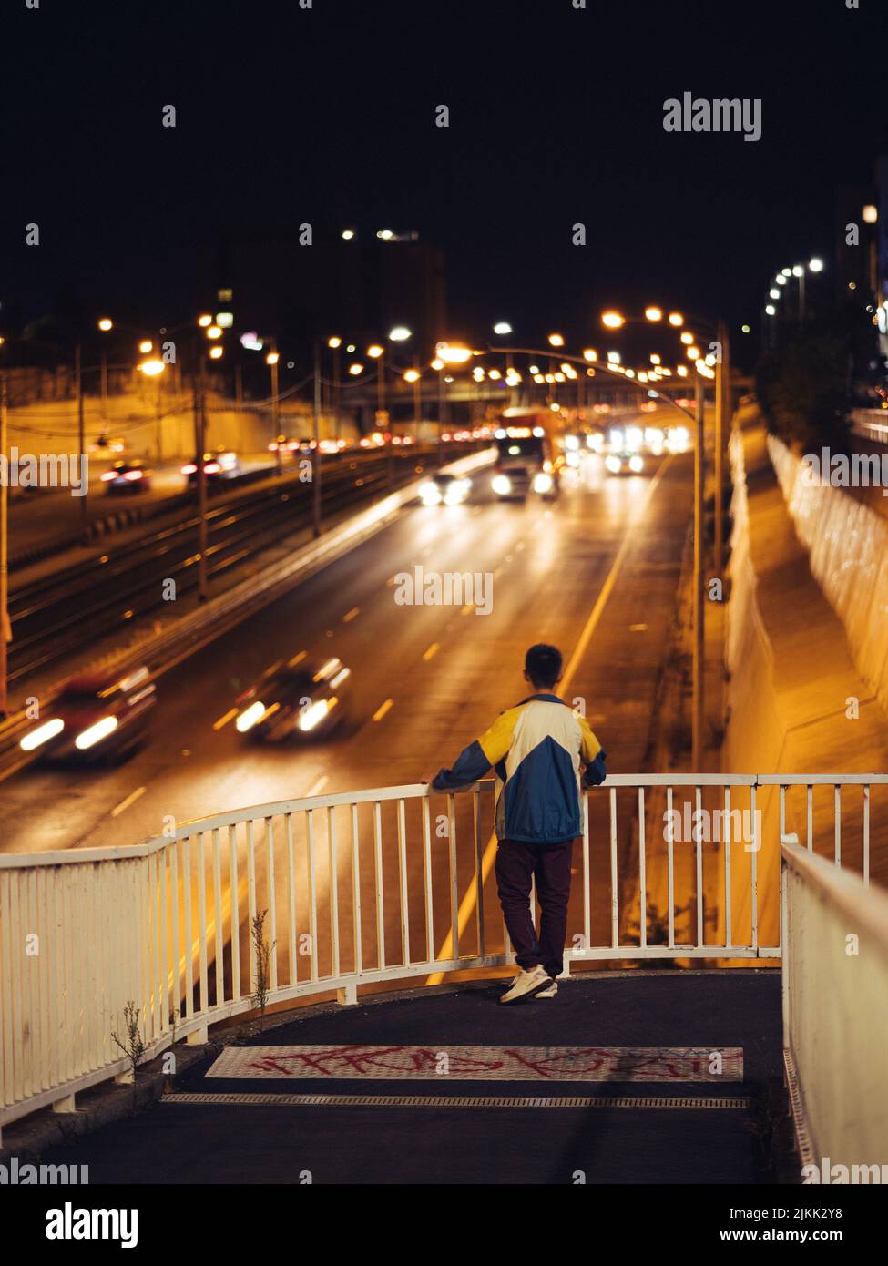 Back bridge hi-res stock photography and images - Alamy