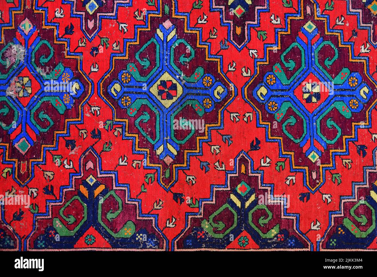 Folk craft ancient carpet. Woven texture of handmade colorful rug ...