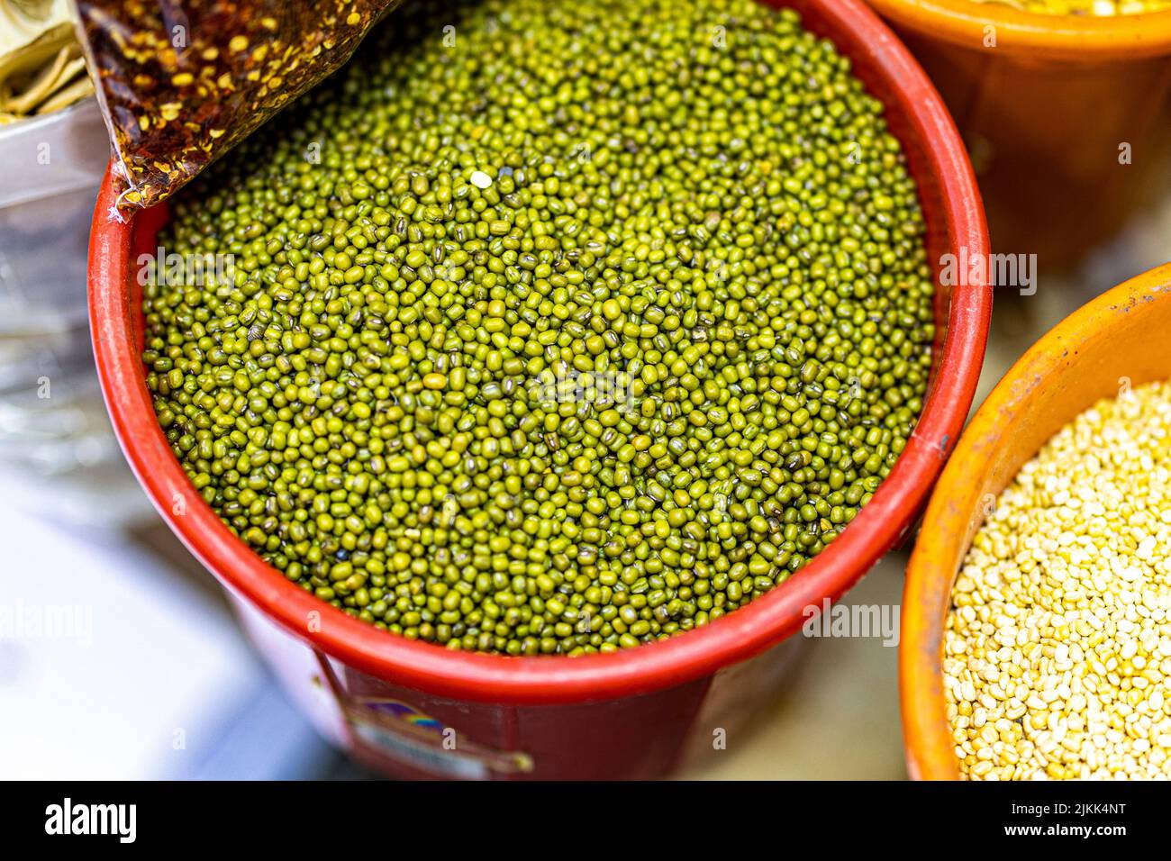 Dried beans for sale hi-res stock photography and images - Alamy